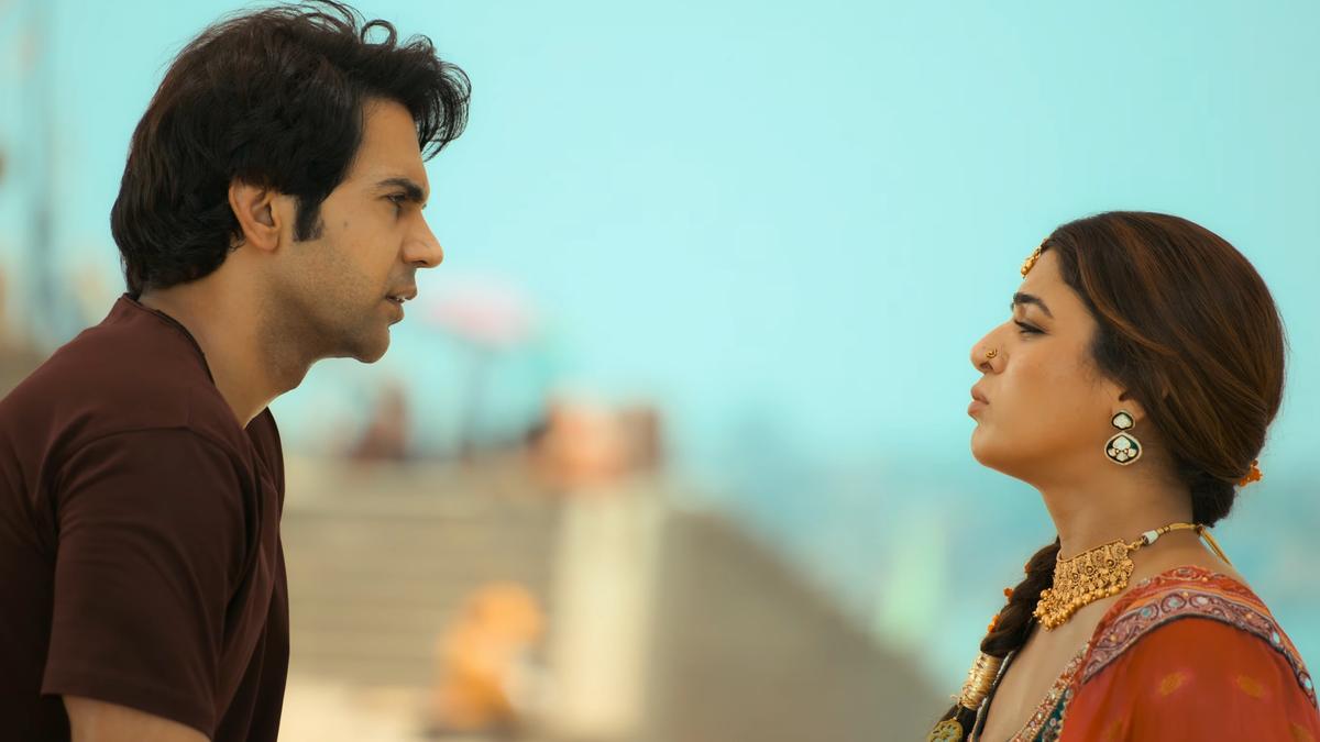 ‘Bhool Chuk Maaf’ trailer: Rajkummar Rao, Wamiqa Gabbi bring a loopy, goofy comedy - The Hindu